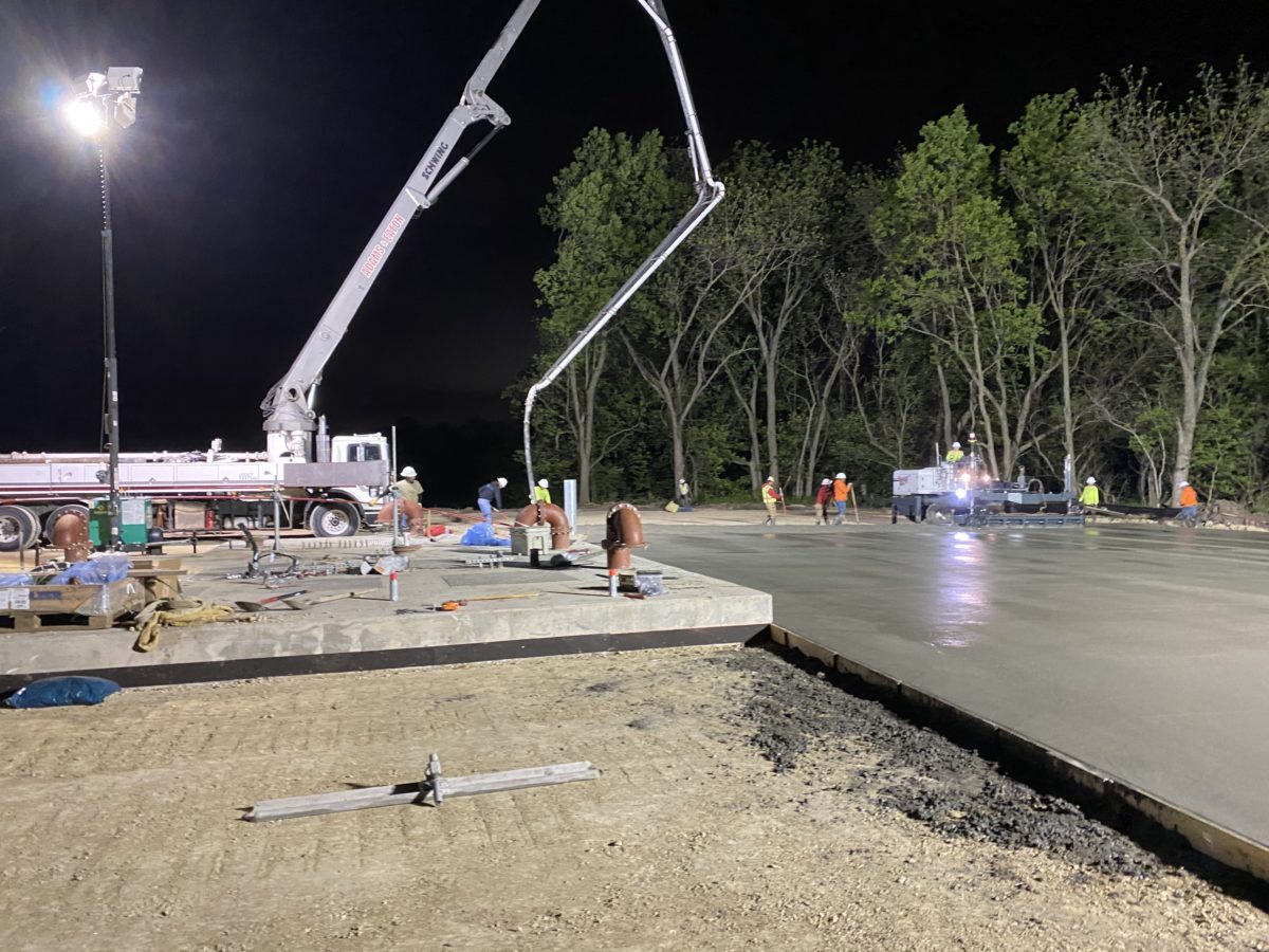 MegaKC completes first laser screed pour - MegaKC